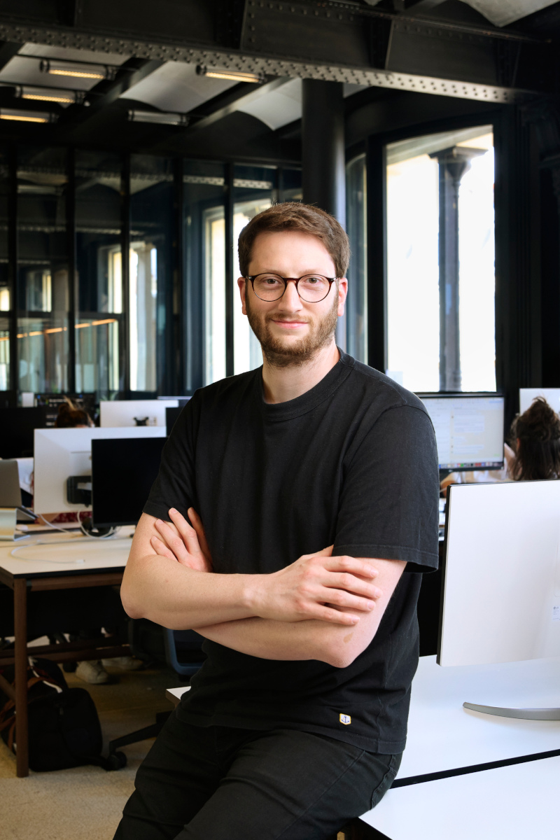 Z世代に大ブームの写真SNS「BeReal」 広告配信の勝算、新CEOを直撃：日経クロストレンド