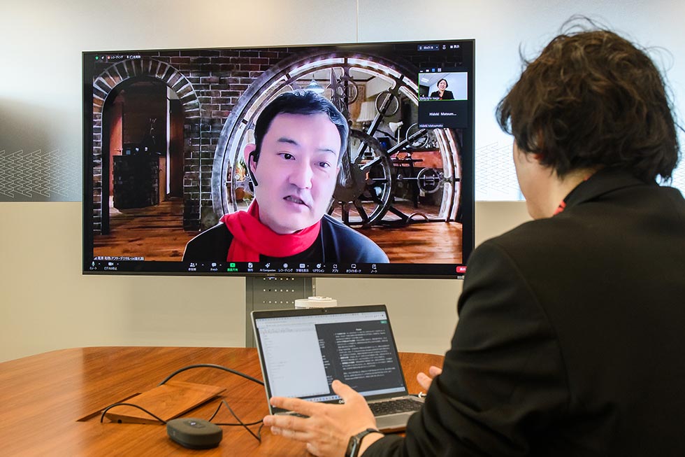 「エヴァの『あれ』」で伝わる日本人の感性をAIへ LINEヤフー砂金氏：日経クロストレンド