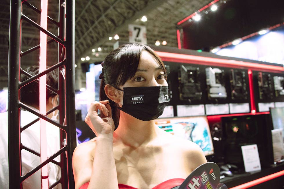 冗舌な視線 マスク時代のコンパニオン（MSI編）【TGS2022】：日経クロストレンド